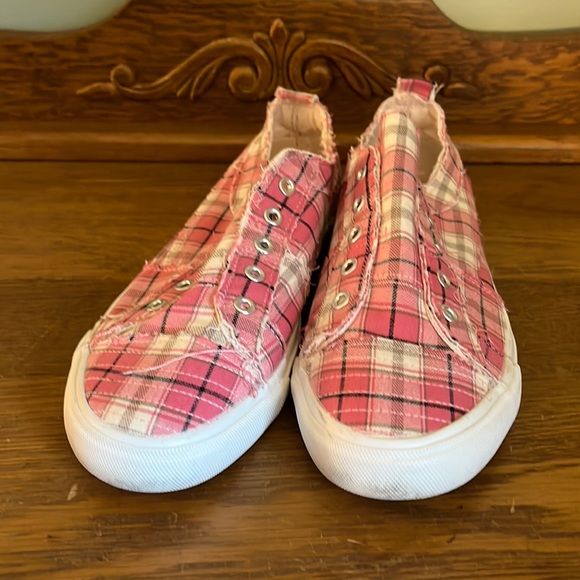 Corkys | Shoes | Corkys Slip On Pink Plaid Sneakers | Poshmark